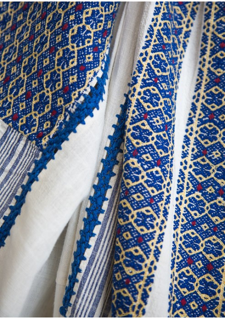 La blouse roumaine antique