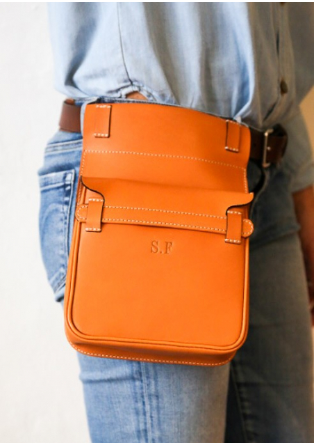 Leather Hunting Pouch by Alexandre Mareuil