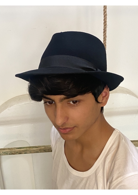 French Gardian Hat